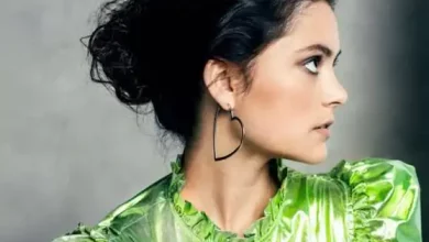 Blu Hunt Biography, Age ,Net Worth, Wiki, Real Name, Children ...